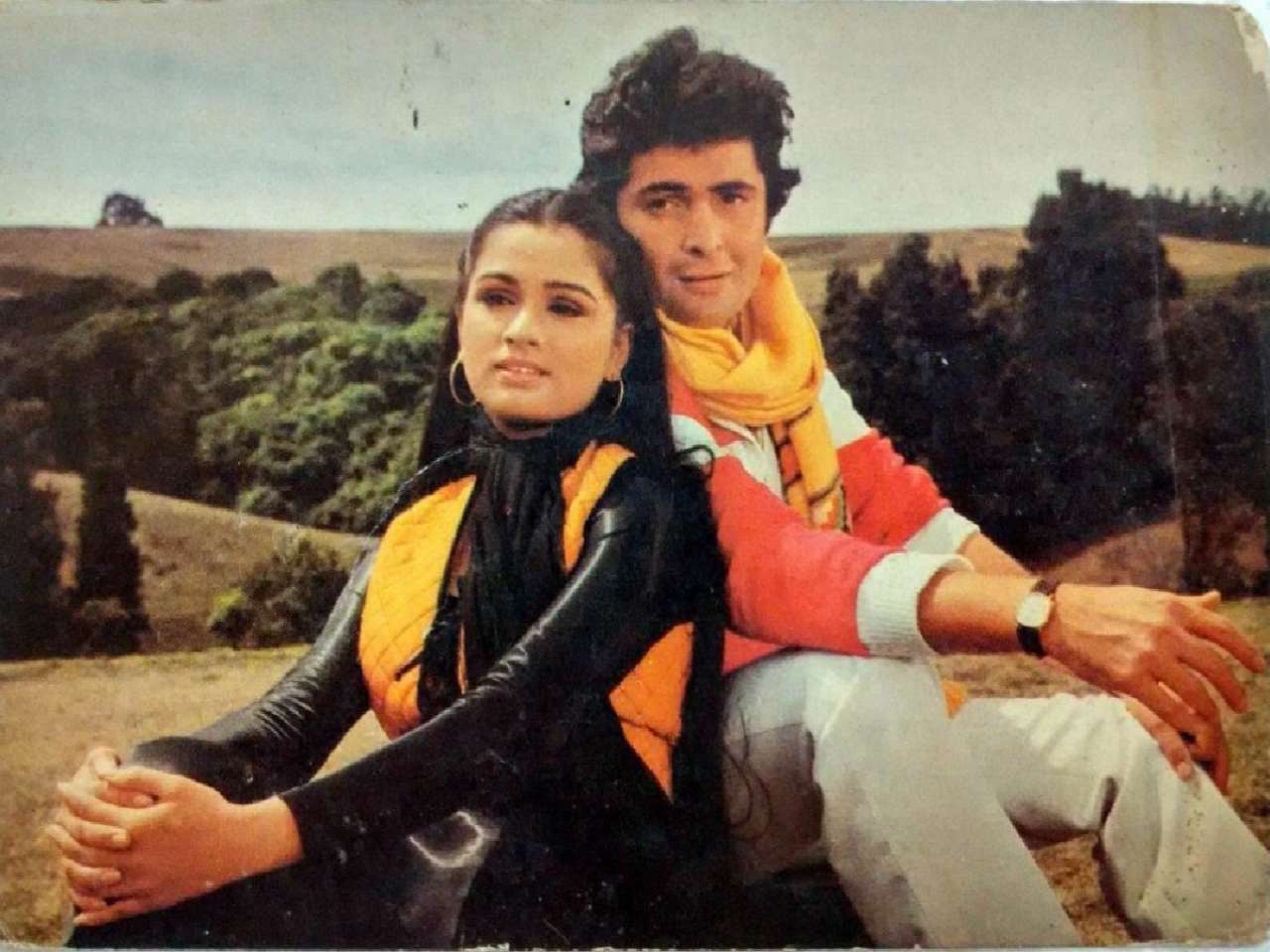 One particular word from Padmini Kolhapure’s this superhit song was ...