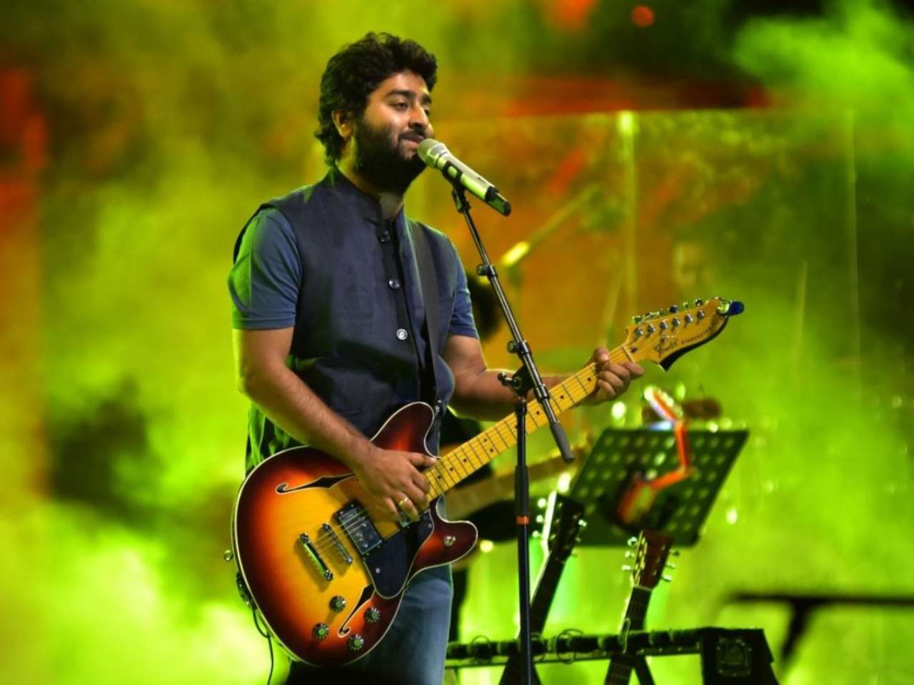 India’s highest paid singer charges Rs 14 crore for 2 hour performance, is way ahead of Diljit ...