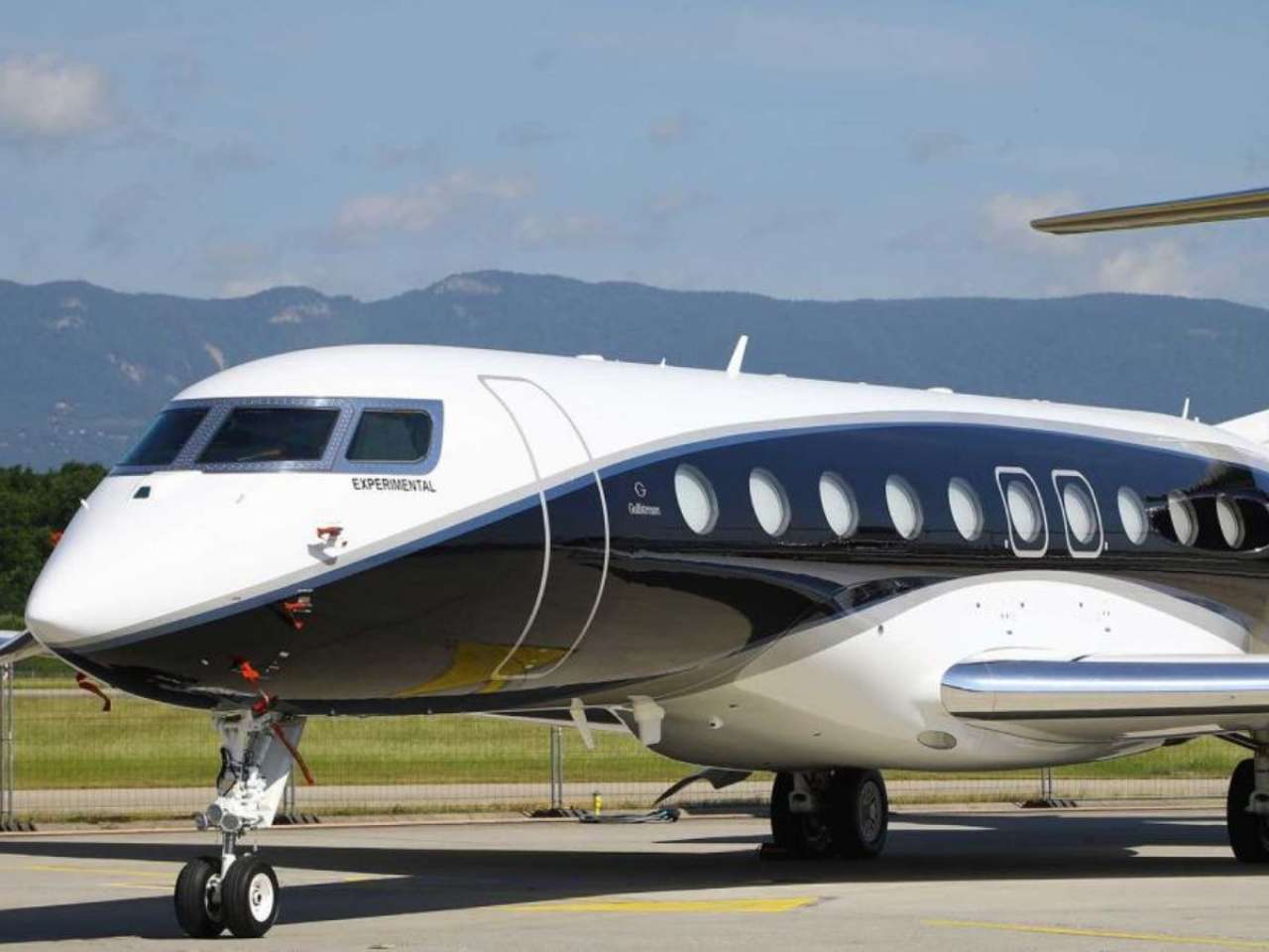 Bombardier Global 8000 to Dassault Falcon 7X : Top 5 fastest commercial ...