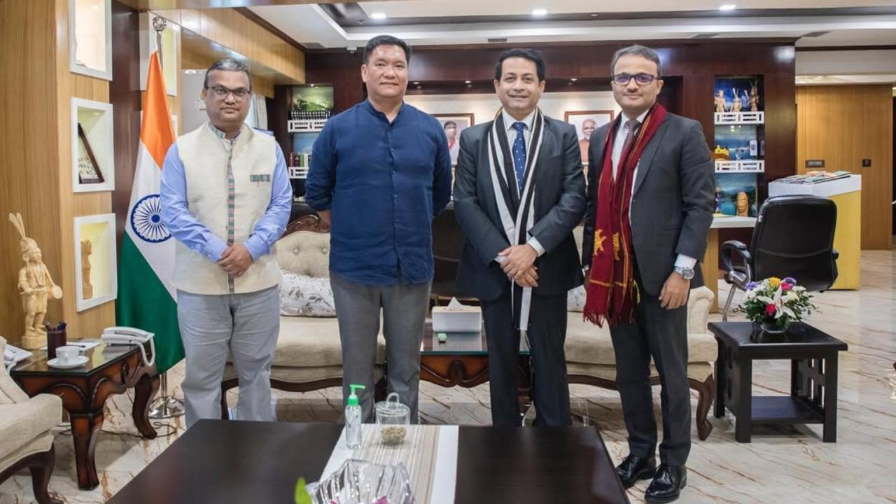 DU-JNU से ली डिग्री, फिर हिंदू कॉलेज में पढ़ाया, जानें UPSC टॉप करने के बाद भी क्यों IAS नहीं बन ...