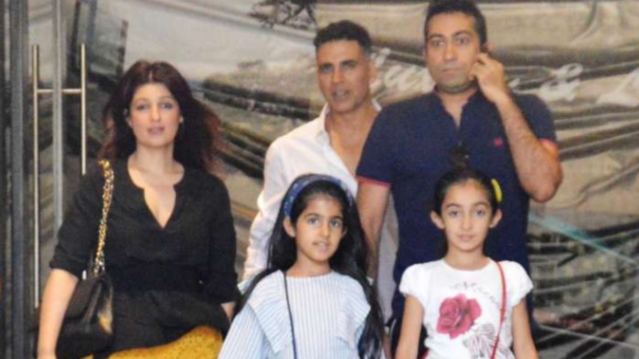 Akshay Kumar की बेटी की 7 Unseen Photos, जानिए इन दिनों इंटरनेट पर ...