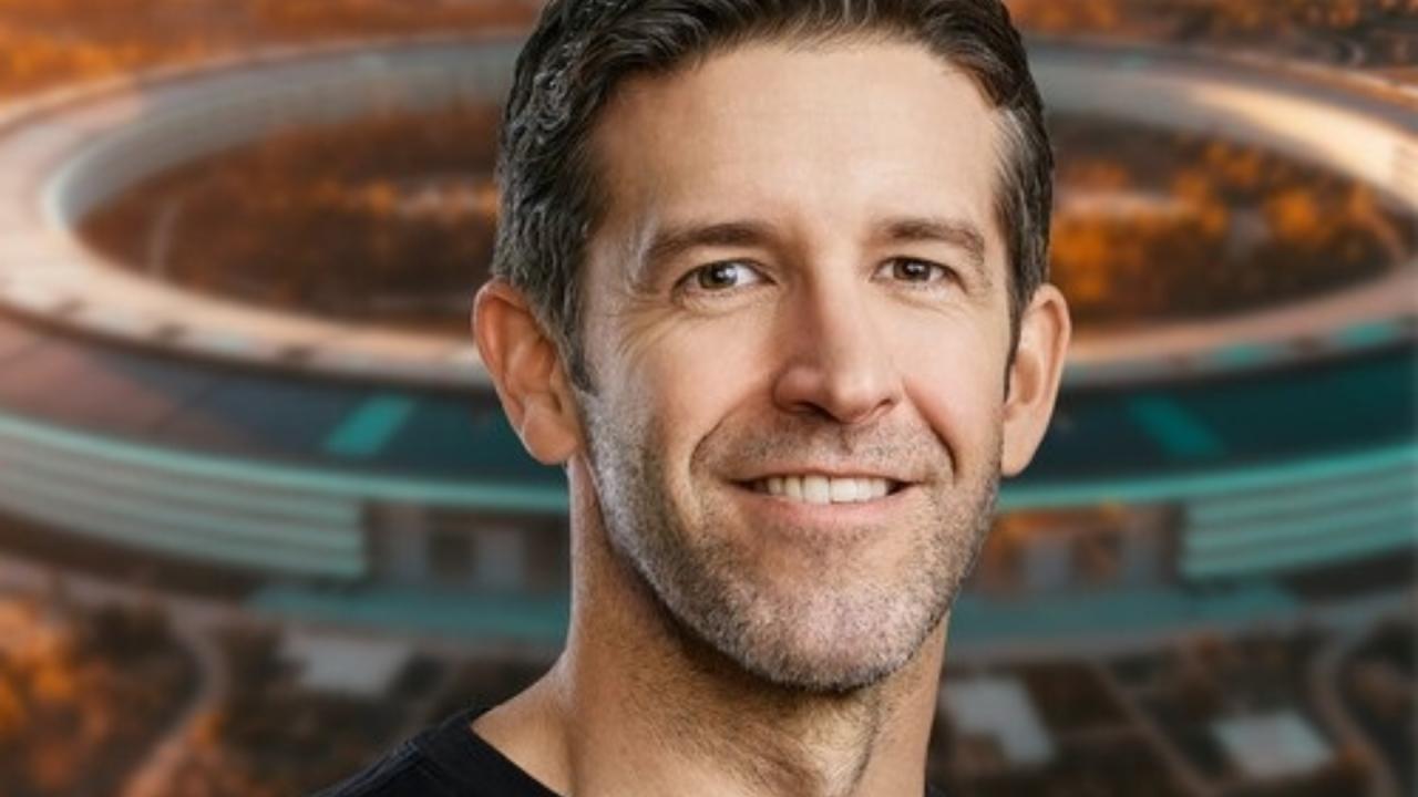 Apple CEO: कौन हैं John Ternus, जो टिम कुक की जगह बन सकते हैं एप्पल के ...