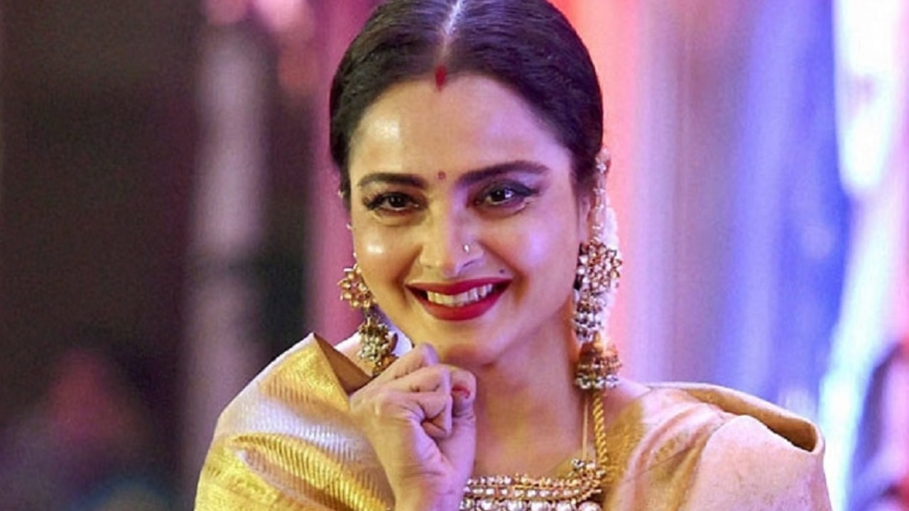 Rekha Inspirational Quotes: रेखा के वो 10 पावरफुल कोट्स, जो हर महिला को ...