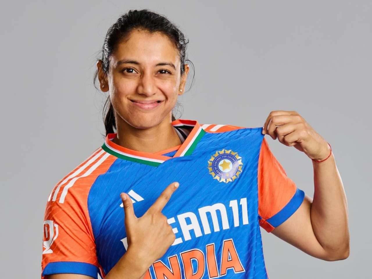 Smriti Mandhana's net worth: A look at earnings, WPL contract, and endorsements of India's ...