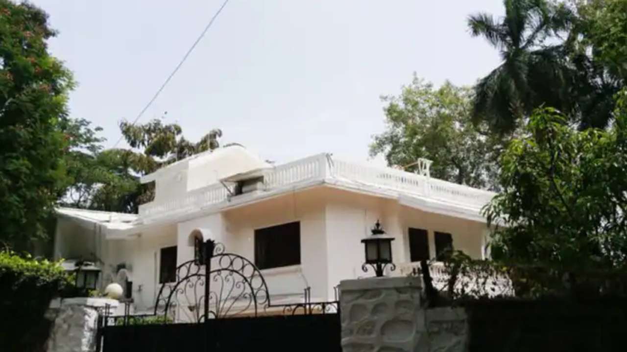 In pics: Raj Kapoor's Rs 100-crore Deonar Cottage featured in Netflix's ...