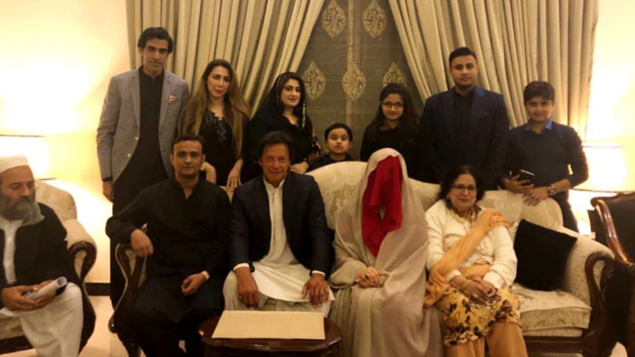 Imran Khan Family Tree: Meet cricketer-turned-politician's wives ...