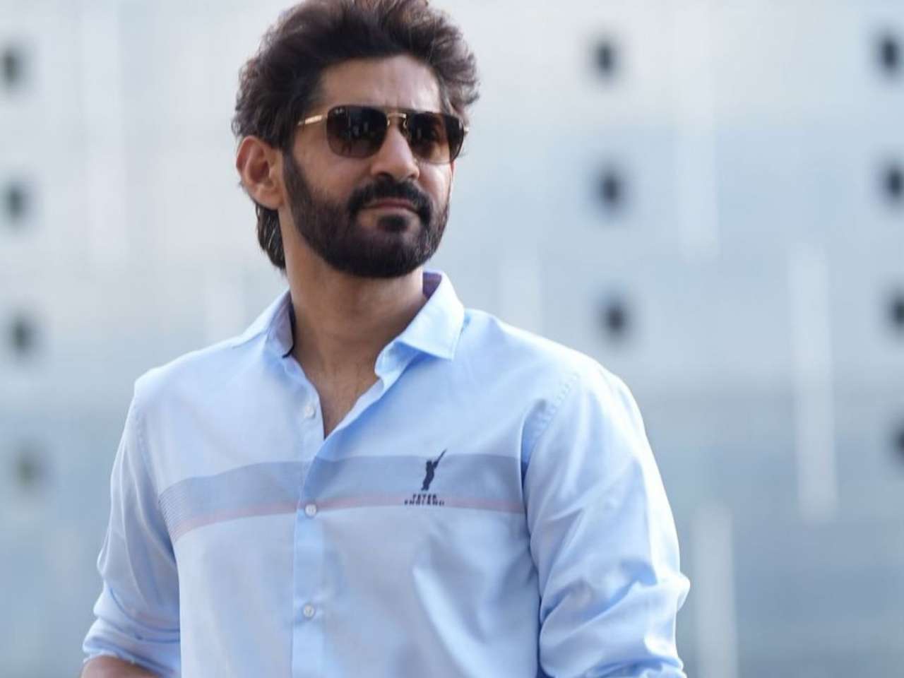 Who is Gaurav Kapur? Kritika Kamra's beau, worked as VJ, now a cricket ...