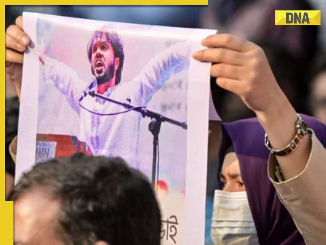 Osman Hadi Funeral: Thousands of activists gathered as funeral prayer ...