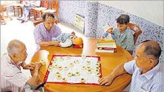 Watch that fall in total recall