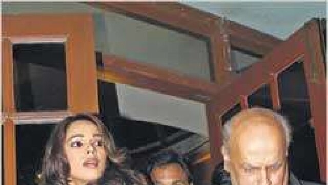 Bhatt why? Emraan, Ashmit snub Mallika