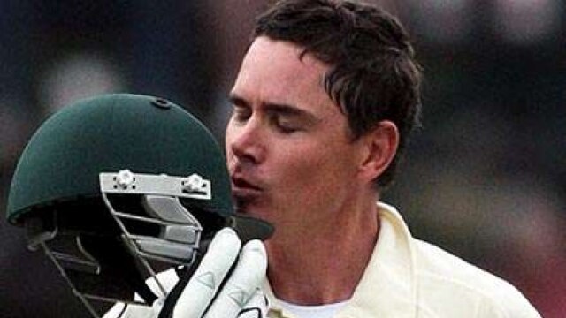 Andrew Hilditch hands another life to Australia's 'weak link' Marcus North