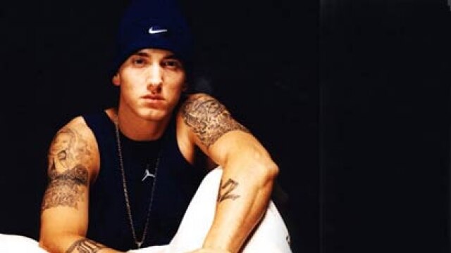 Eminem strikes $1 million-plus deal for iced-tea commercial