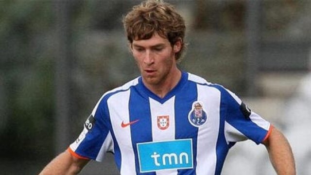 Argentina midfielder Mario Bolatti joins Brazil's Internacional