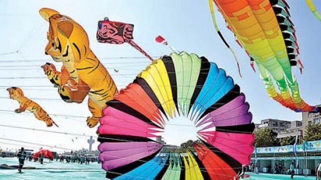 Interesting customs, fun festivals