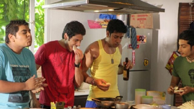 Review: 'Sadda Adda'