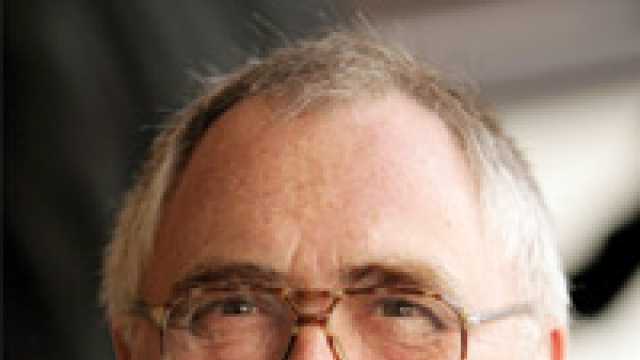 Hundreds bid farewell to Bill Tarmey