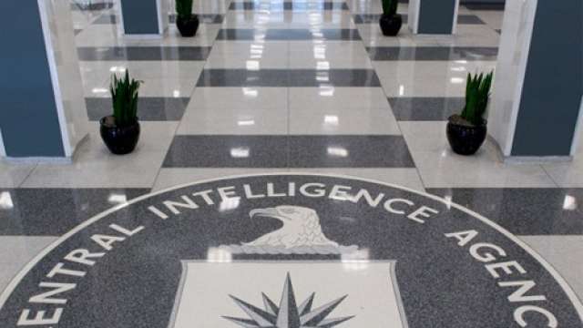 US Senate leader orders probe of alleged CIA computer hacking