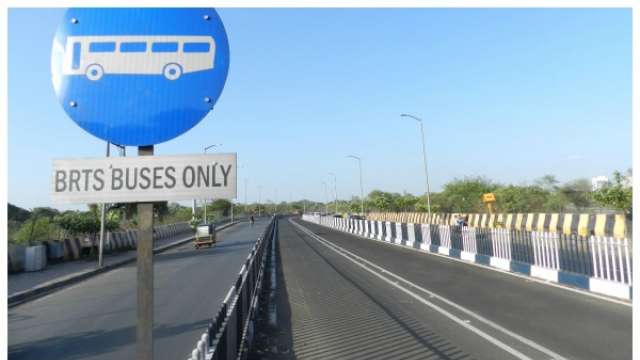 Civic authorities fight as new BRTS routes in Pune gather dust