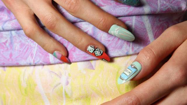 'Undercover Colours' nail polish to keep women safe by detecting date ...