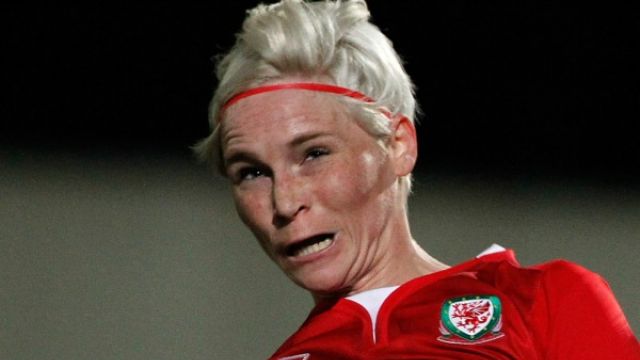 Ireland's Stephanie Roche become first female footballer to be ...