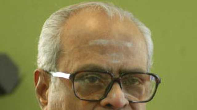 Celebrities pay tribute to legendary film director K Balachander