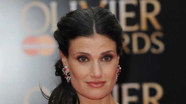 Idina Menzel responds to critics of her New Year's Eve performance of ...