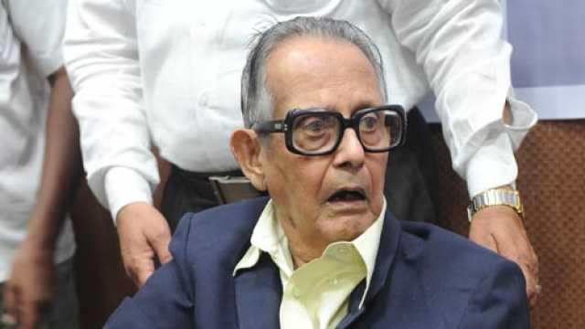 RK Laxman accorded state funeral; Maharashtra government to set up memorial