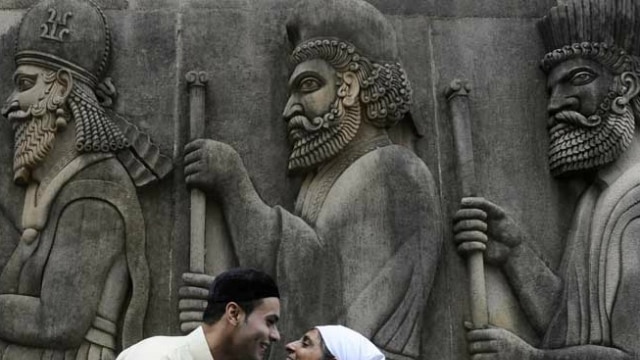 Parsi-Iranian way of life and a journey to the roots