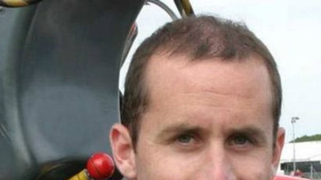 Display plane crash kills pilot during English festival