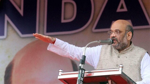 Kerala polls 2016 - Oommen Chandy should apologise for 'starvation ...