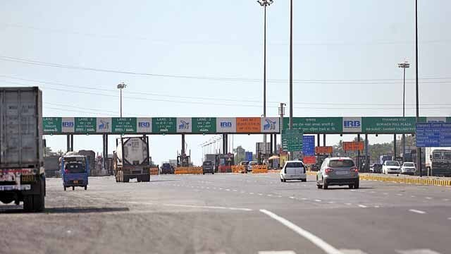 IRB collects 25% of its total toll on Surat-Dahisar highway