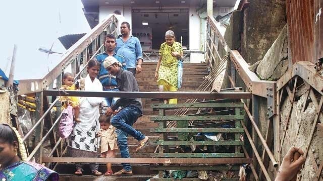 dna impact: Byculla's public bridge in Mumbai to be repaired after monsoon