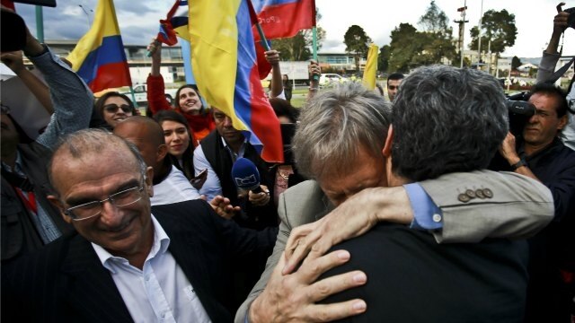 Colombia's FARC rebels to soon hold final conference, peace vote