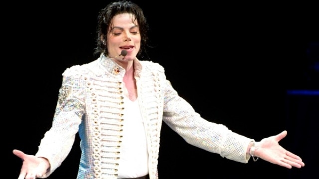 Michael Jackson tops chart for earning from beyond the grave!