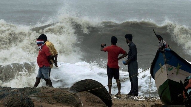 In Pictures | Cyclone Vardah wreaks havoc in Tamil Nadu
