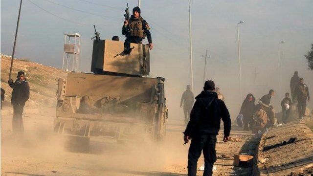 Iraqi forces recapture Mosul government buildings, museum