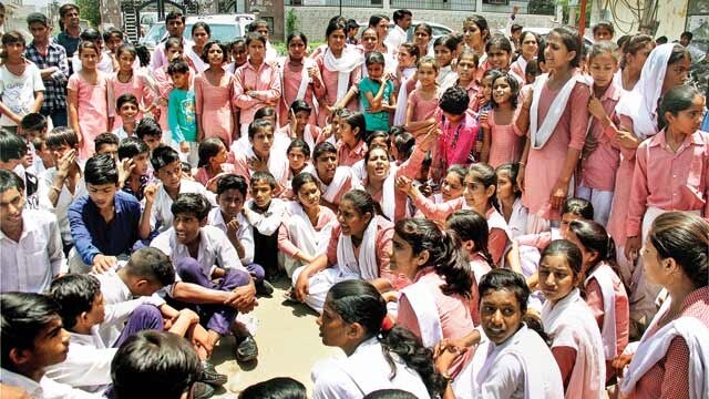 After Rewari, girls of Gurugram and Palwal demand school upgradation