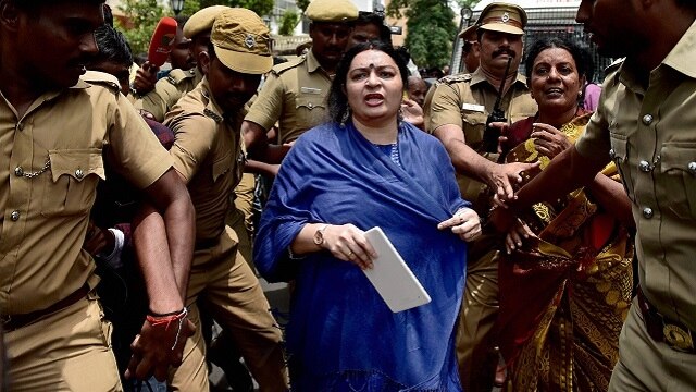 Nephew Deepak 'connived' with Sasikala to 'plot' Amma's death ...