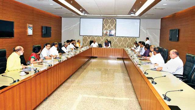 More ministers assume office, Gujarat government in place