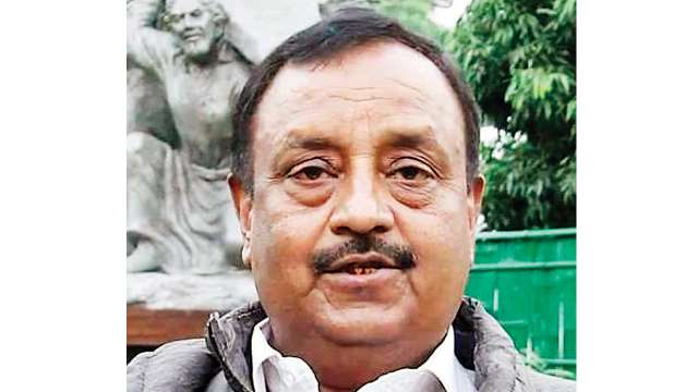 Ruckus in Bihar Legislature over chief secretary's dismissal