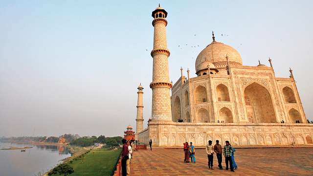 Oh Taj! Minarets of iconic structure bear brunt of nature's fury