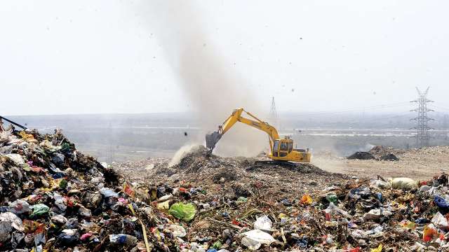 Mumbai: Waste management at western suburbs gets thumbs down for poor ...
