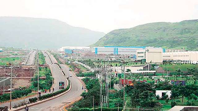 Maharashtra government mulls to open industrial units for low cost housing