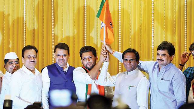 Sujay Vikhe Patil son of Opposition head rises in BJP