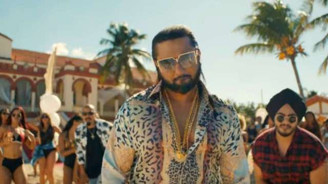 Yo Yo Honey Singh s song Makhna gets Best Non Film Song award