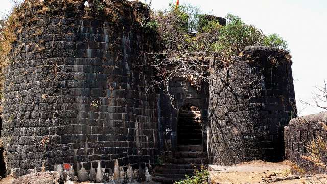 Purandar fort’s evolution over years