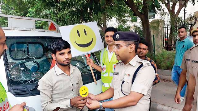 Gurugram police launch campaign to thank motorists following traffic rules