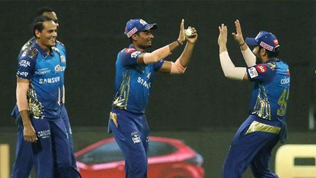 WATCH - Superman Anukul Roy’s stunning catch in MI vs RR IPL 2020 clash ...