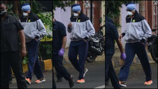 Photos: Amitabh Bachchan takes a walk outside Jalsa on 78th birthday