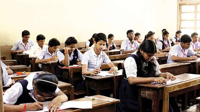 Bihar to promote students of classes 1 to 8 without holding exams, here ...